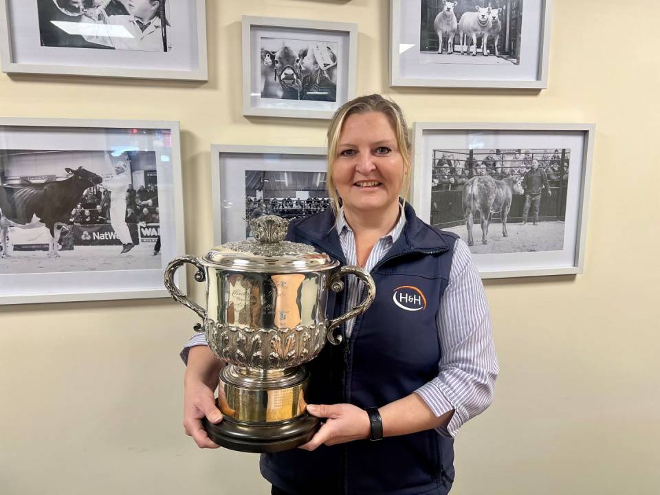 Famous Smithfield Trophy To Be Presented At Borderway Agri Expo